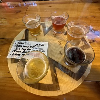 KIITOS BREWING - Updated October 2025 - 198 Photos & 146 Reviews - 608 ...