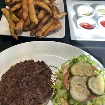 FIZZ BURGERS AND BOTTLES - Updated January 2026 - 103 Photos & 250 ...