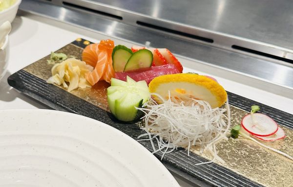 BLUE FIN JAPANESE SUSHI & STEAKHOUSE - Updated August 2025 - 126 Photos ...