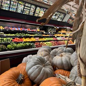 FIRCREST MARKET - Updated June 2025 - 18 Photos & 142 Reviews - 998 ...