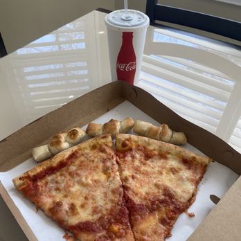 BRANCHINELLI’S - Updated January 2026 - 108 Photos & 204 Reviews - 385 ...