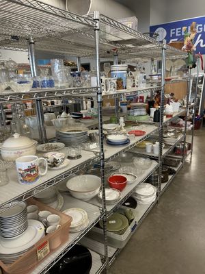 GOODWILL NYNJ STORE & DONATION CENTER - Updated October 2025 - 27 ...