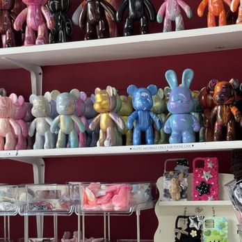 FUZZ LAB CRAFT STORE - DALLAS - Updated August 2025 - 45 Photos & 14 ...