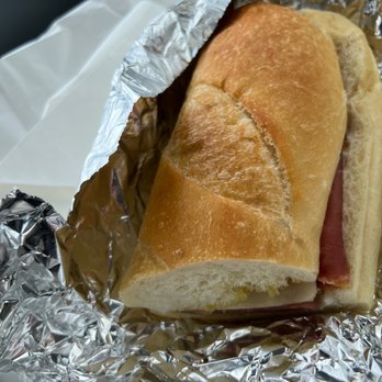 ITALIAN CORNER DELI BY MASSIMO - Updated September 2024 - 45 Photos ...