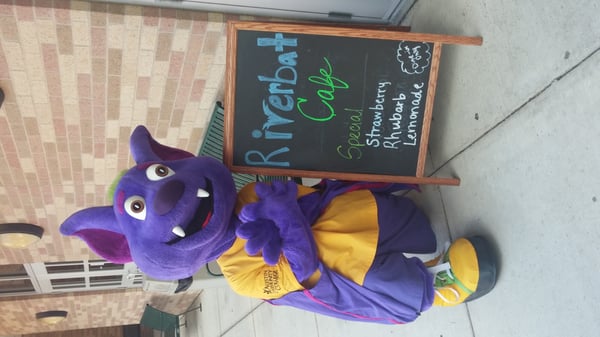 RIVERBATS CAFE - Updated March 2025 - 3401 Webberville Rd, Austin ...