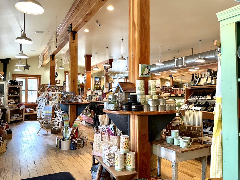 MAZAMA STORE - Updated May 2025 - 80 Photos & 93 Reviews - 50 Lost ...