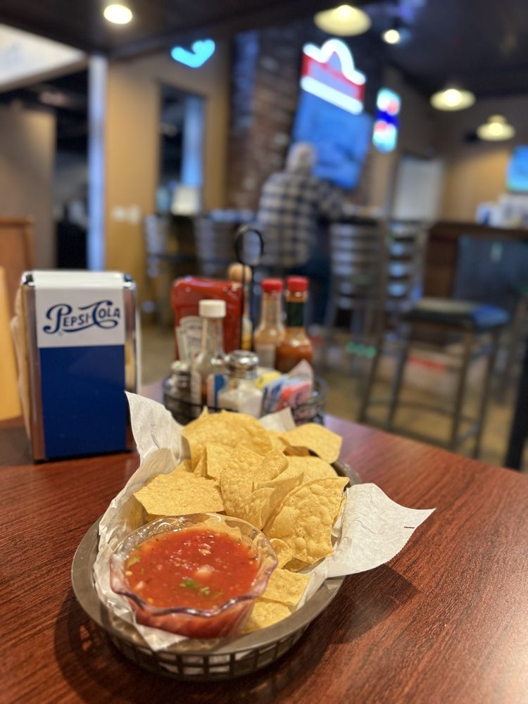 VALLE GRULLENSE BAR&GRILL LEMOORE - Updated January 2026 - 89 Photos & 41 Reviews - 850 East D ...