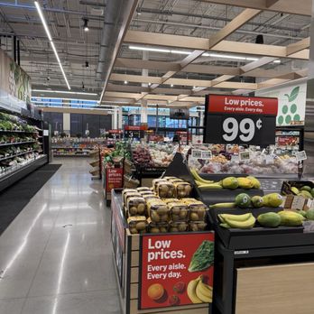 AMAZON FRESH - Updated December 2025 - 47 Photos & 16 Reviews - 555 ...