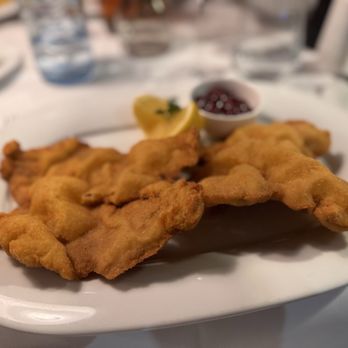 PLACHUTTAS GASTHAUS ZUR OPER - Updated October 2025 - 357 Photos & 159 ...