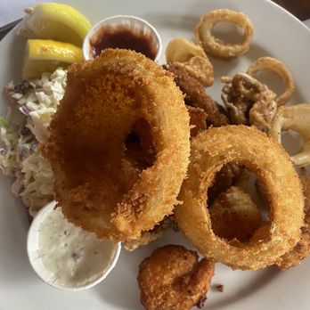 SANTA BARBARA SHELLFISH COMPANY - Updated July 2024 - 6018 Photos ...