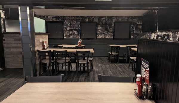 SLIDERS GRILL & BAR - Updated September 2025 - 148 Photos & 142 Reviews ...