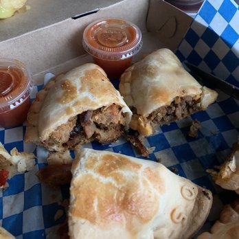 CHE CHURROS & EMPANADAS - Updated December 2025 - 95 Photos & 25 ...