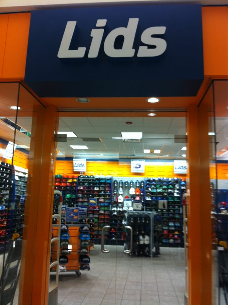 LIDS - Updated January 2026 - 495 Union St, Waterbury, Connecticut ...