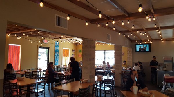 BOLILLOS CAFE - 26 Photos & 15 Reviews - 620 E Saunders St, Laredo, TX ...