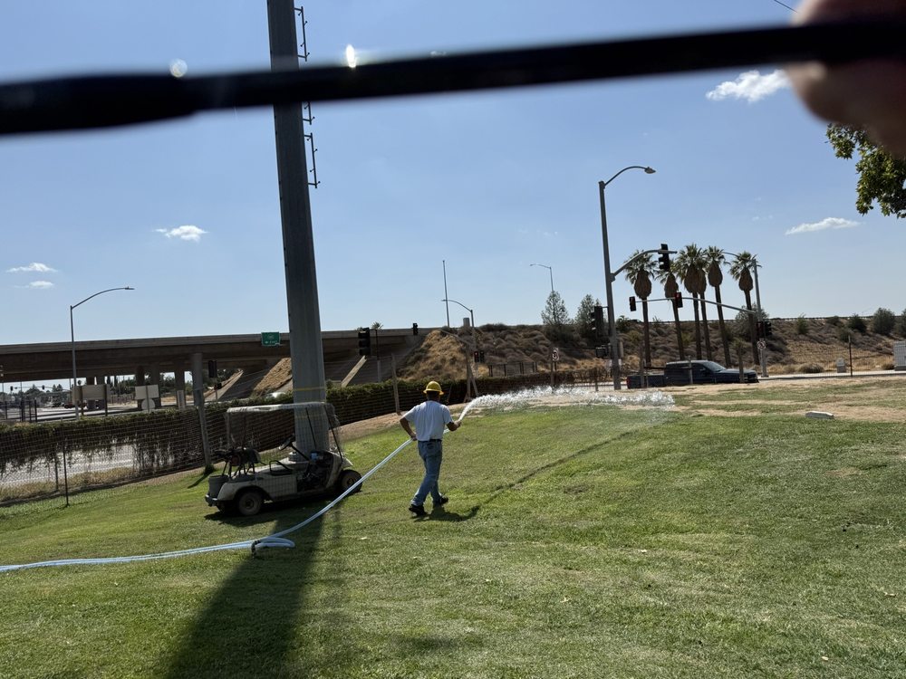HANK’S SWANK PAR 3 GOLF COURSE AND DRIVING RANGE - Updated May 2026 ...