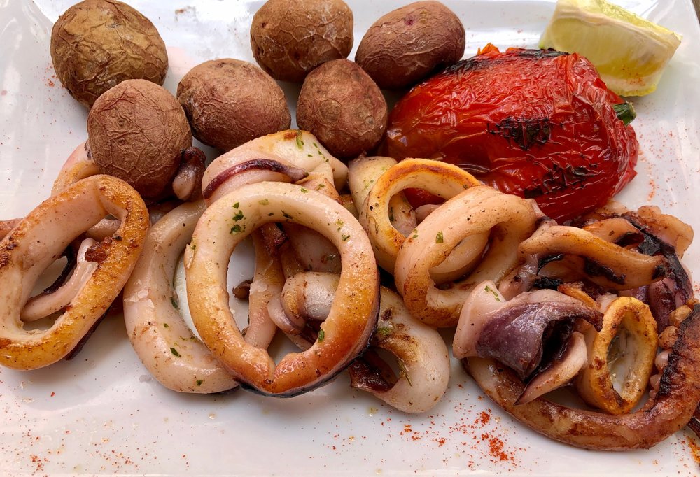 LA HIERBITA - Updated March 2025 - 76 Photos & 33 Reviews - Calle ...