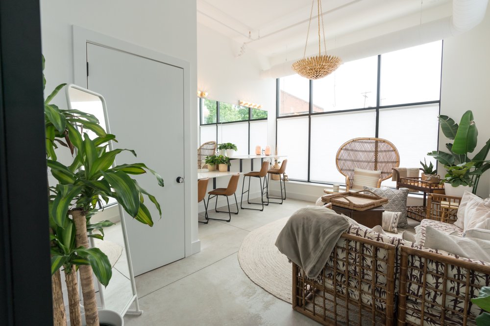 THE COLLINS OFF MAIN - Updated November 2025 - 13 Photos - 120 W Middle ...