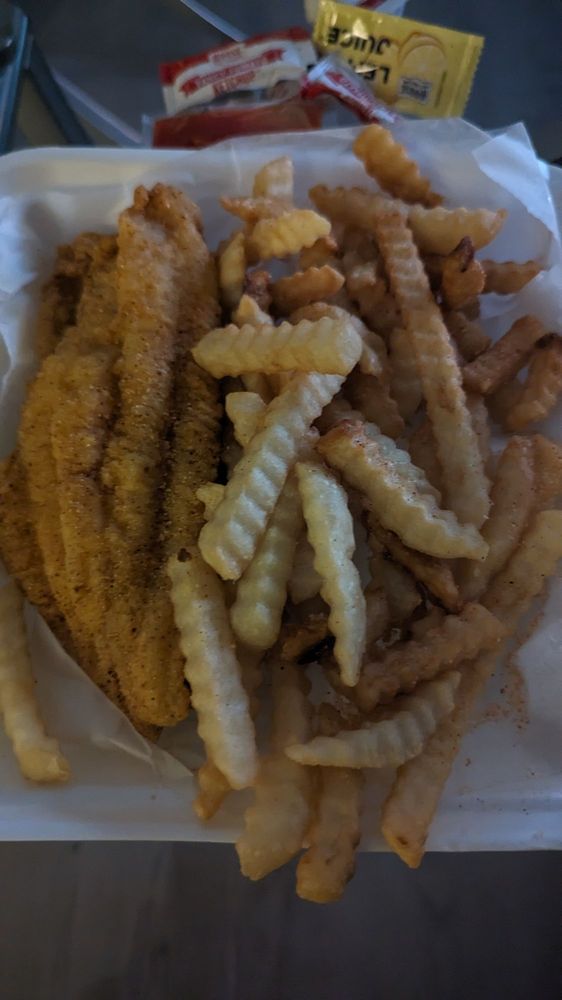 WINGSIDE HORN LAKE - Updated June 2024 - 3874 Goodman Rd W, Horn Lake ...