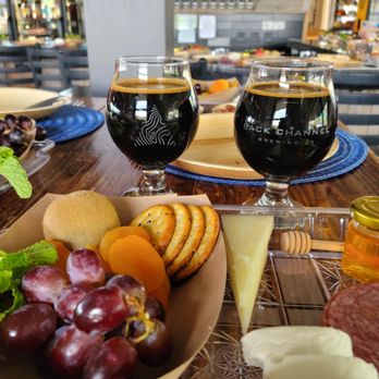 BACK CHANNEL BREWING - Updated June 2024 - 84 Photos & 65 Reviews ...