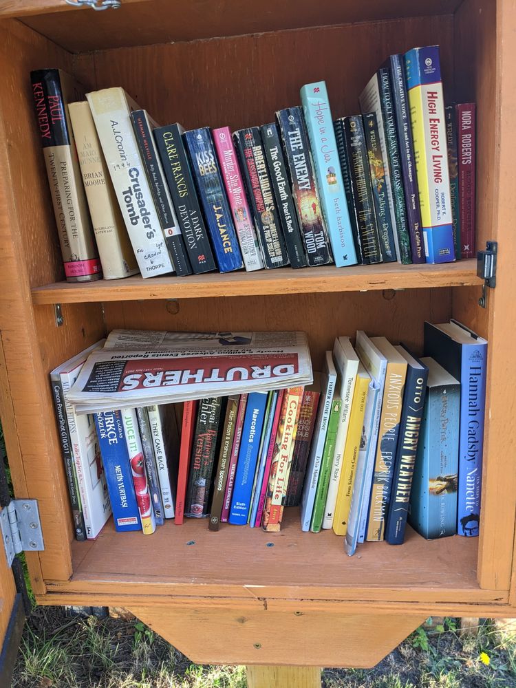 COMMUNITY BOOK BOX - Updated January 2025 - 313 East 35th Avenue ...