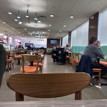 RADIN’S DELICATESSEN - Updated December 2025 - 179 Photos & 127 Reviews ...