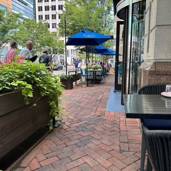 MAKERS UNION - Updated December 2024 - 595 Photos & 380 Reviews - 1812 ...