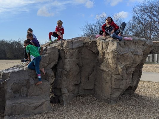 ARCHGATE PARK - Updated July 2025 - 16 Photos - 6700 Archgate Dr, Plano ...