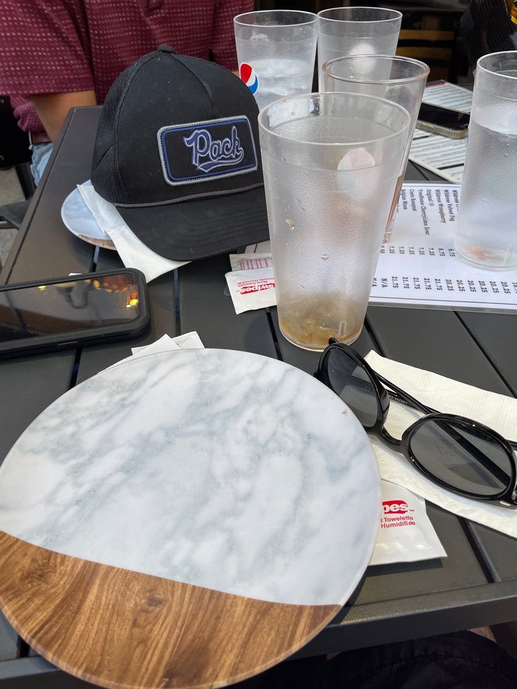 SIDE STREET PUB & GRILL - Updated August 2025 - 27 Photos & 35 Reviews ...