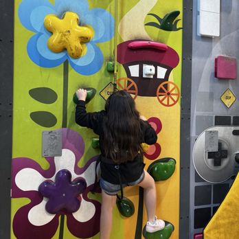 ALPINE CLIMBING ADVENTURE FITNESS - Updated August 2025 - 223 Photos ...