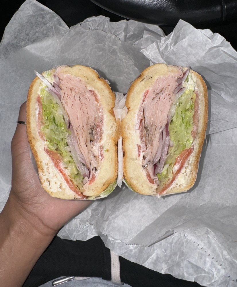 FANCY NY GRILL & DELI - Updated July 2025 - 13 Photos & 22 Reviews - 20 ...