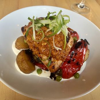 SLOANE’S - Updated June 2025 - 89 Photos & 44 Reviews - 197 N Harvard ...