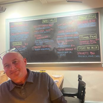 SCALES & SHELLS - Updated July 2025 - 252 Photos & 406 Reviews - 527 ...