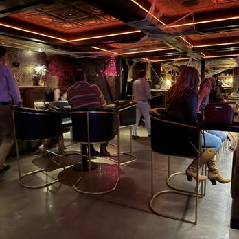 UNDERCROFT - Updated December 2025 - 73 Photos & 55 Reviews - 201 NW A ...