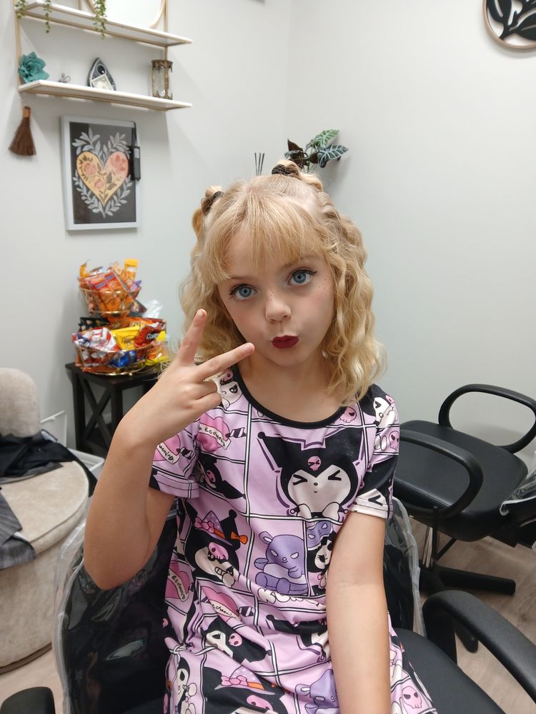 SKYE STUDIOS - Updated July 2025 - 16 Photos - 8851 Meteropark Dr, Shenandoah, Texas - Hair ...