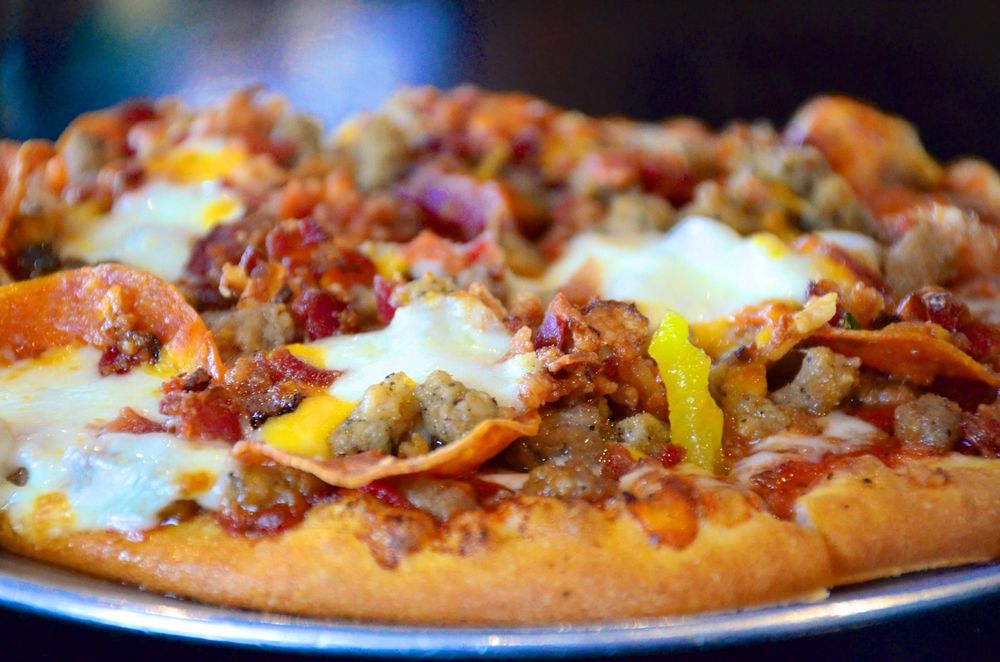 CRUST PIZZA CO - Updated January 2026 - 16 Photos - 20240 Summit Point ...