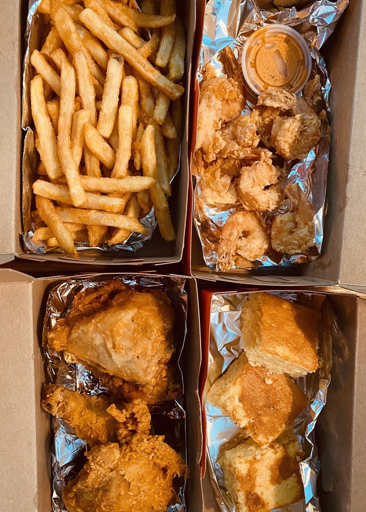 URBAN CHICKEN - Updated June 2024 - 89 Photos & 271 Reviews - 43 ...