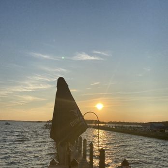 RUSTY RUDDER - Updated July 2024 - 151 Photos & 406 Reviews - 113 Dickinson St, Dewey Beach ...