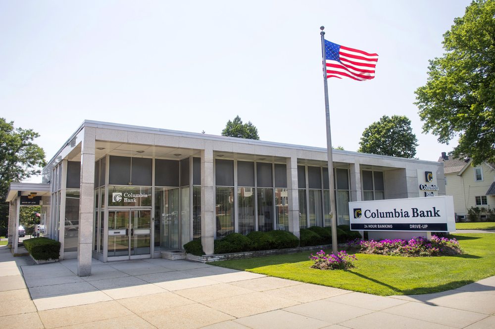 COLUMBIA BANK - Updated July 2025 - 701 N Wood Ave, Linden, New Jersey ...