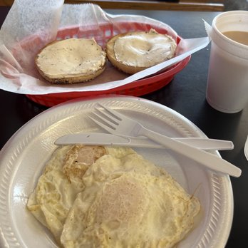 BAGELICIOUS DELI & BAKERY - Updated August 2024 - 110 Photos & 101 ...