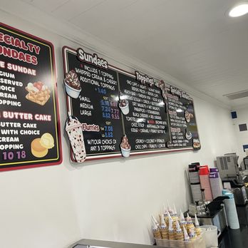 SUNDAES THE ICE CREAM PLACE - Updated October 2025 - 89 Photos & 88 ...