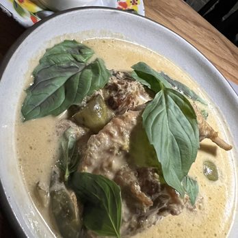 KIN KHAO - 5565 Photos & 2405 Reviews - 55 Cyril Magnin St, San ...