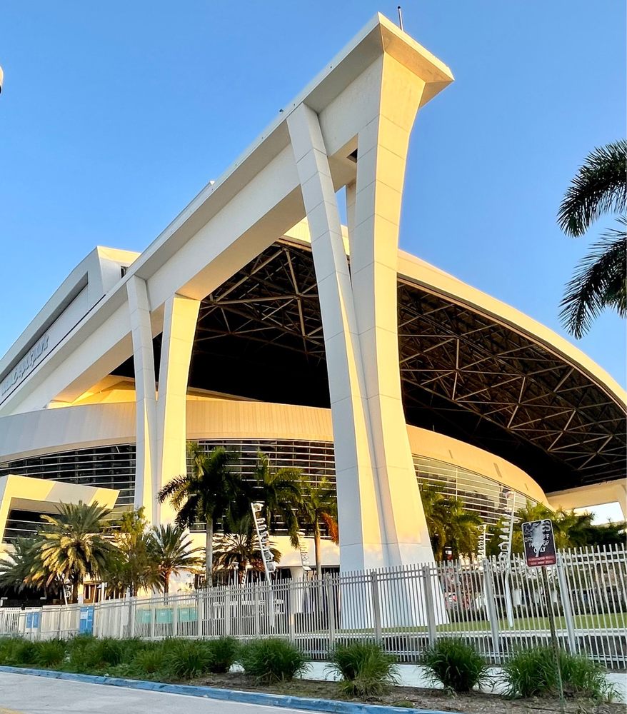 LOANDEPOT PARK - Updated July 2024 - 700 Photos & 104 Reviews - 501 ...