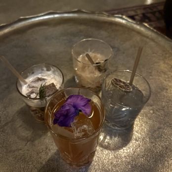 SOMERSET BAR - Updated December 2025 - 379 Photos & 159 Reviews - 139 E ...