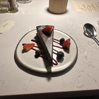 DELISH SISTERS - Updated October 2025 - 62 Photos & 47 Reviews - 389 ...