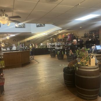 LAKERIDGE WINERY & VINEYARDS - Updated January 2025 - 1060 Photos & 399 ...