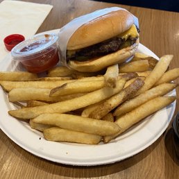 INNER RAIL FOOD HALL - Updated May 2025 - 351 Photos & 159 Reviews ...