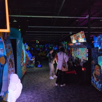 MONSTER MINI GOLF BELLEVUE - Updated December 2024 - 106 Photos & 69 ...