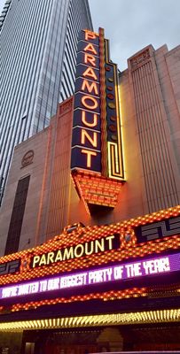 EMERSON PARAMOUNT CENTER - Updated May 2024 - 30 Photos - 559 ...