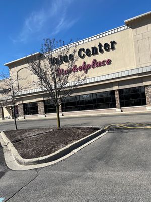 VALUE CENTER MARKET - Updated March 2026 - 148 Photos & 45 Reviews ...