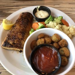 LAZY GATOR - Updated October 2025 - 150 Photos & 219 Reviews - 6103 ...